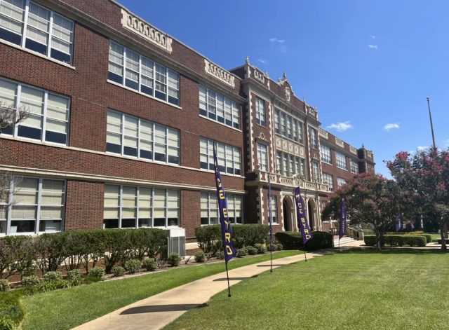 CE Byrd High School | The City of Byrd